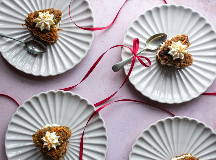 Valentine heart-shaped carrot cakes | Kidney Care UK